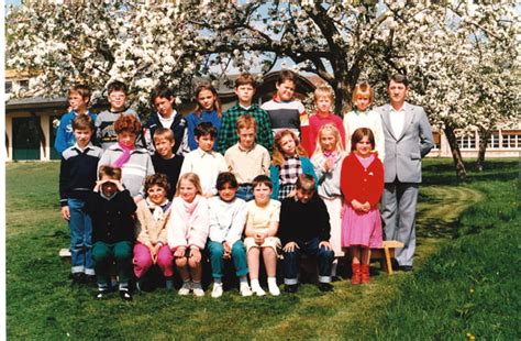 Photo De Classe Classe De Cm1 19861987 De 1987 Ecole Primaire Colbert