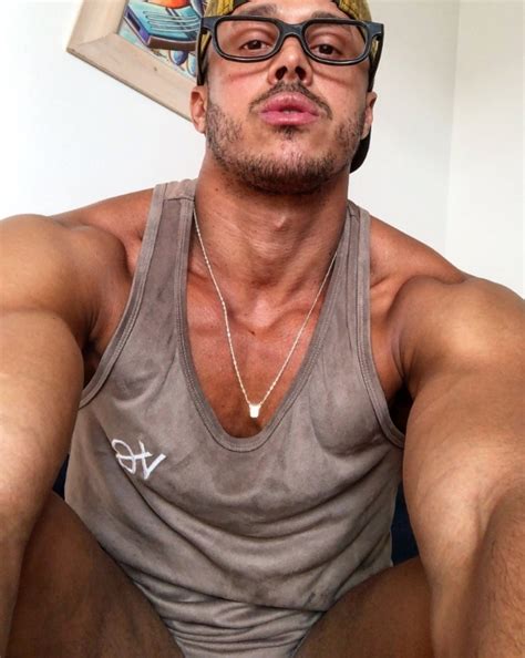 I Love Diego Barros Photo 26