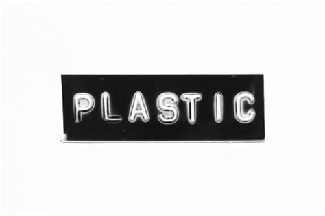흰 종이 배경에 단어 플라스틱으로 글자를 양각 한 검은 색 배너 Microplastic에 대한 스톡 사진 및 기타 이미지 Microplastic 건강관리와 의술 0명