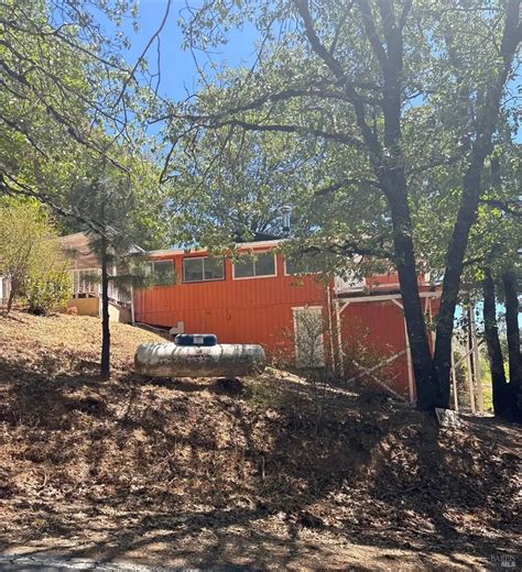 10705 Ford Springs Rd Cobb Ca 95426 ®