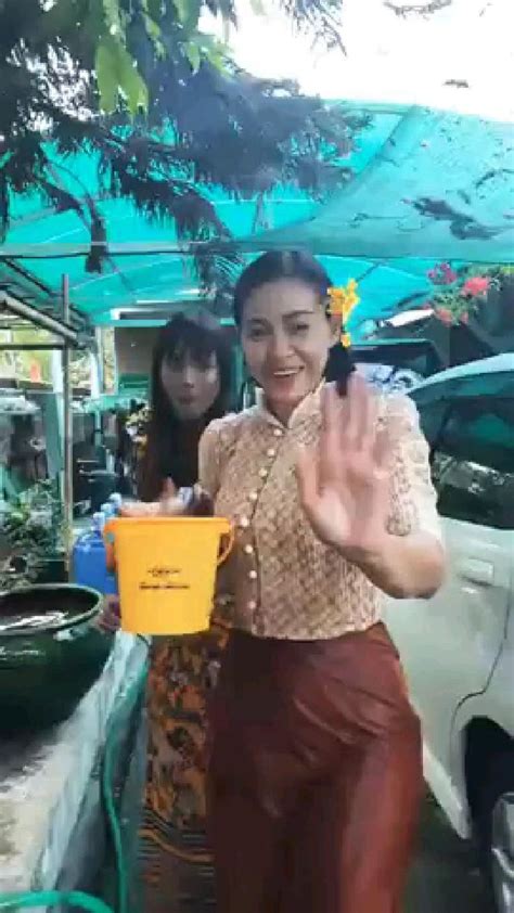 Thingyan Girl Myanmar