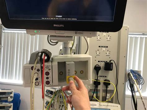 Setting Up The Compressed Spectral Array CSA Paediatric Emergencies