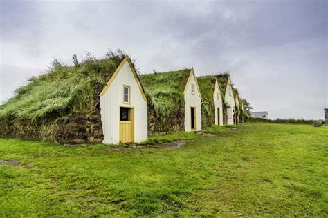 What Are Icelandic Houses Made Of At Amparo Batt Blog