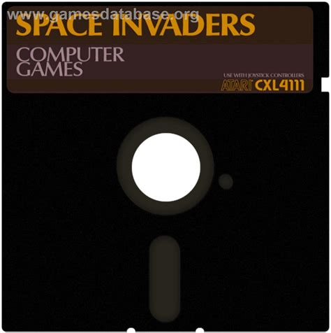 Space Invaders Atari 8 Bit Artwork Disc