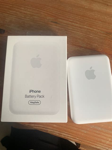 Apple Magsafe Powerbank Mobile Phones Gadgets Other Gadgets On Carousell