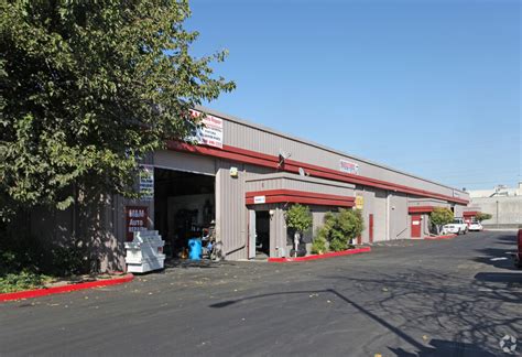 2416 Nickerson Dr Modesto Ca 95358 Loopnet