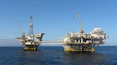 Offshore Oil Drilling Process