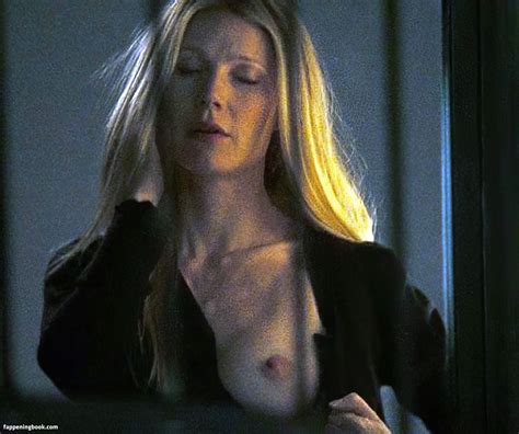 Gwyneth Paltrow Nude The Fappening Photo 1087377 FappeningBook