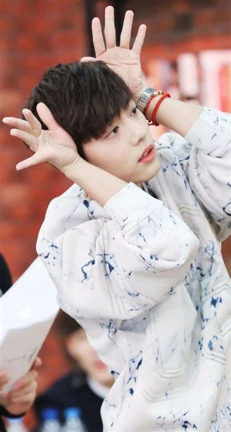 Pin By Lena B On Xiao Zhan Beautiful Smile Women Fashion