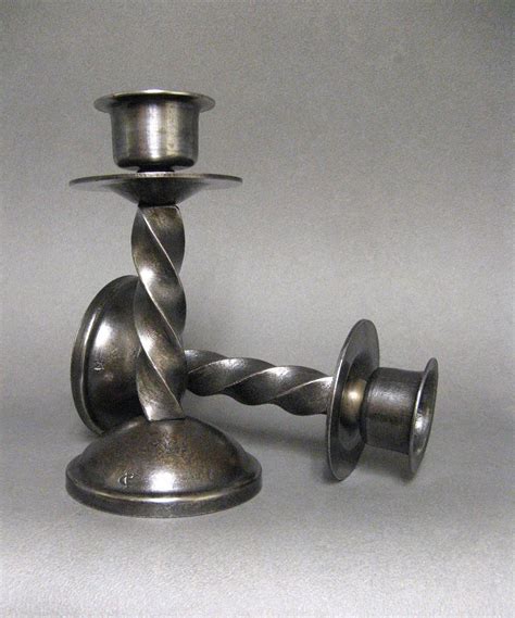 Proantic Paire De Bougeoirs Art Déco En Fer Forgé Signé Charles Pi