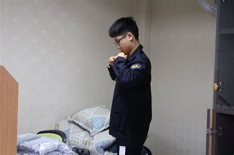 경찰대학 폴라리스 페이지 오늘은 35기 신입생들이 경찰대학 캠퍼스에서의 첫 출발을 하게 된 청람교육