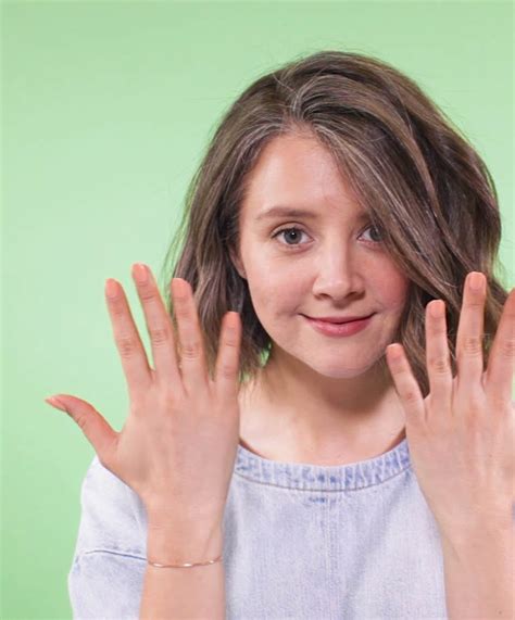 Watch How To Remove Gel Nail Polish At Home The Kit