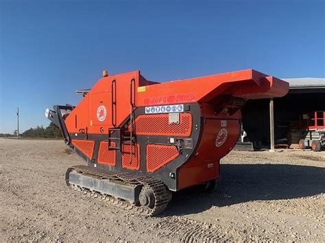 Used Sold 2014 RED RHINO 7000 PLUS JAW CRUSHER At Grinder Crusher Screen