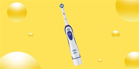 Выгодно: электрическая зубная щётка Oral-B за 1 012 рублей — Лайфхакер