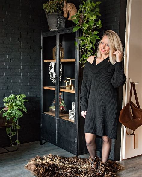 𝐘𝐯𝐨𝐧𝐧𝐞 𝐊𝐰𝐚𝐤𝐤𝐞𝐥 on Instagram Ik draag graag pantys ja ook in de