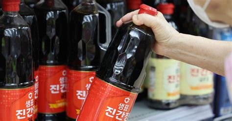 라면·설탕·밀가루 오르고 계란·식용유·치즈 가격 내려