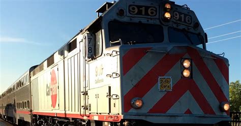 Tren Lima Chosica Ferrovías Central Andina Solo Estuvo Dispuesta A Recibir 7 Locomotoras Y 29