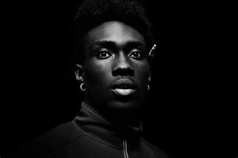 Black Background Portrait Photography