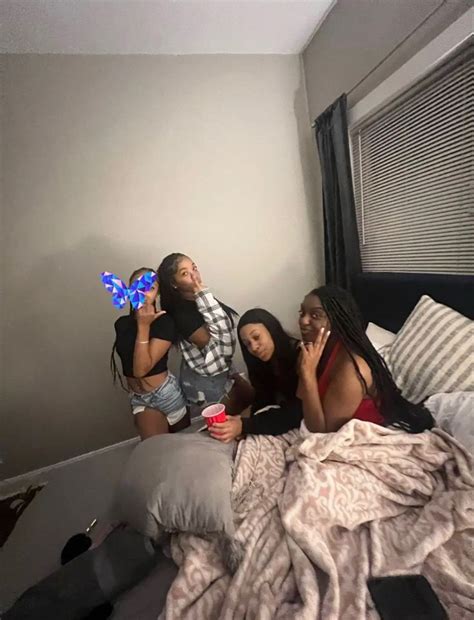Sleepover Cute Friend Photos Best Friends Whenever Best Friend Photos