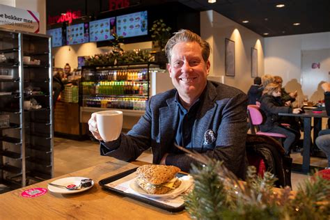 Broodjes Van Bakker Bart In Huiskamer Van Ziekenhuis Rijnstate Elst Maar Ook Sushi Salades En
