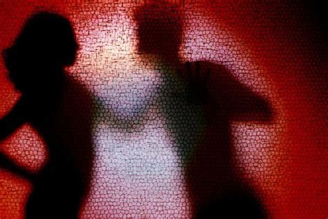 Woman Chops Partners Genitals Over Sh5000 Sex Charge The Citizen