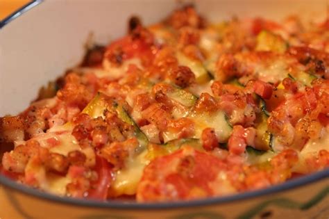 ベーコンカリカリ！トマトかぼちゃグラタン By ブッコロリ 【クックパッド】 簡単おいしいみんなのレシピが347万品