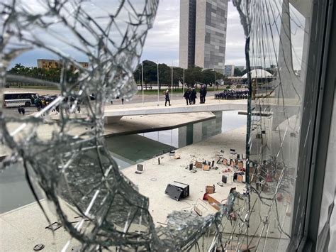 Nunes Marques libera para julgamento primeiras ações do 8 de janeiro