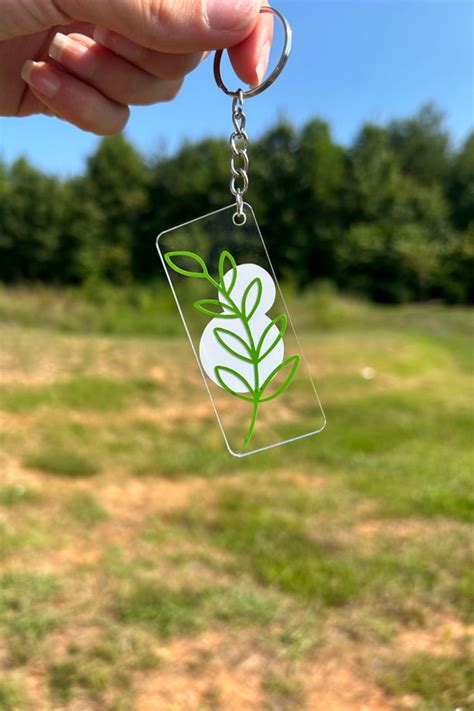 Leaf Keychain Etsy Keychain Cute Keychain Ts For Friends