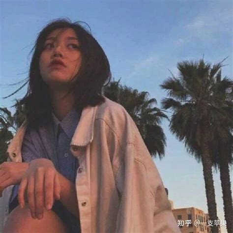 朋友圈高赞短句文案你当像鸟飞往你的山 知乎