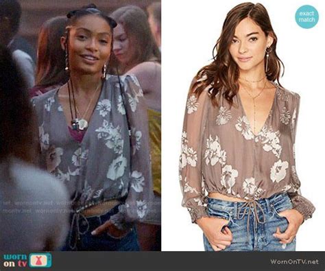Zoeys Grey Floral V Neck Blouse On Grown Ish Fashion Tv Tv Show