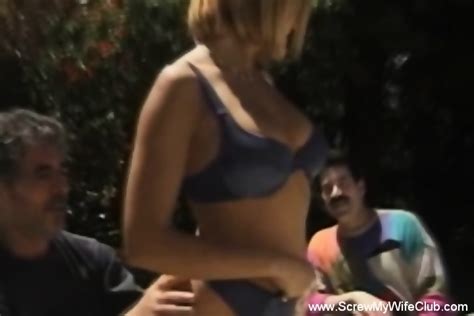 Swinger Housewife Gets A New Adventure Experience Eporner