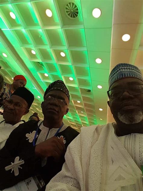 Breaking Kola Abiola Arrives Event Venue To Pick Abiolas Award See
