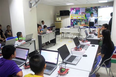 Khóa Học Lập Trình Robot ở đâu Uy Tín Và Chất Lượng Makeblock