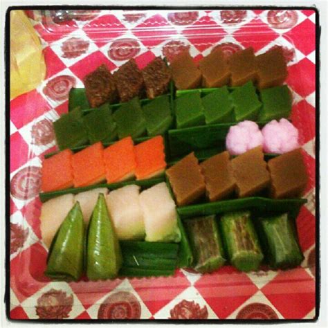 Best Images About Food Indonesian Snacks On Pinterest Bandung Spicy Peanut Sauce And