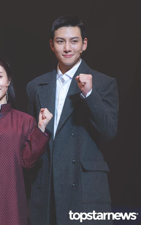 [hd포토] 지창욱 ‘작은 얼굴 꽉찬 이목구비 신흥무관학교 최시율 기자 톱스타뉴스