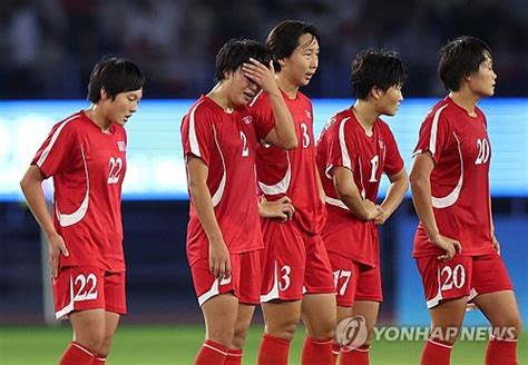 일본에 1 4 참패 북한 감독골키퍼가 가장 큰 문제 전체 경기력 만족 Ag일문일답 나무뉴스