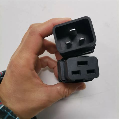 Iec C19 Rewireable Socket 250v 16a Black C19 Plug Buy Iec C19