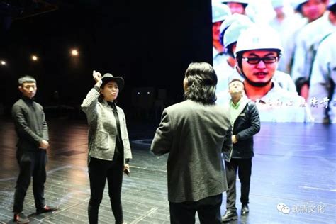 文化惠民卡服務站工作人員積極帶院團了解武清影劇院 豐富武清文化惠民演出 每日頭條