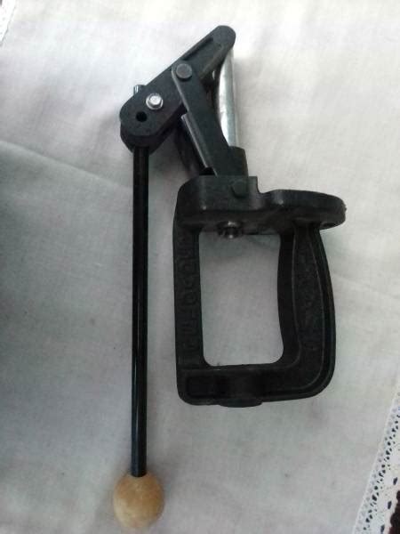 Ronel R 6000 Onco For The Reloader Hand Primer Die Set For 9mm And