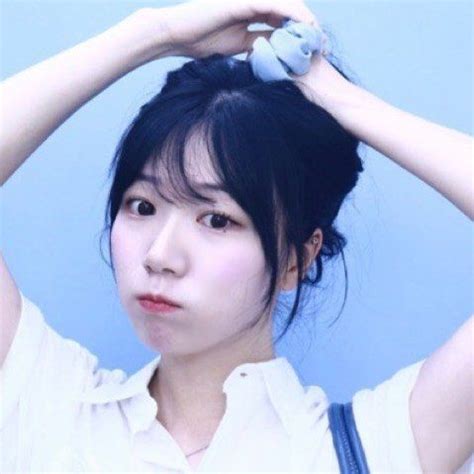 He Sun E Threads Say More