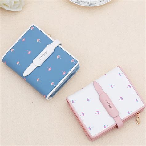 新款钱包女抽带短款韩版学生小清新简约时尚两折印花拉链零钱包女 花瓣网