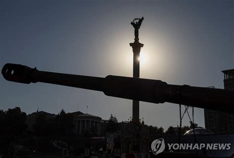 월드and포토 전쟁속 31번째 독립기념일 맞은 우크라이나