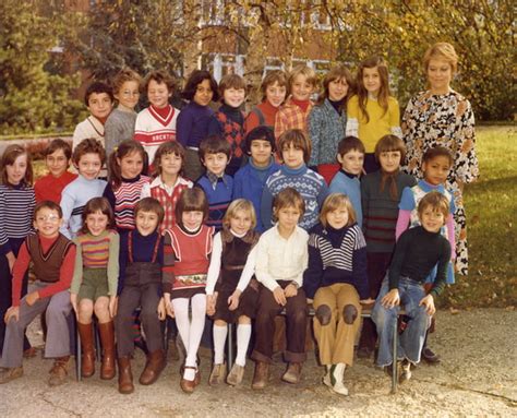 Photo De Classe Ce2 De 1976 Ecole Romain Rolland Copains Davant