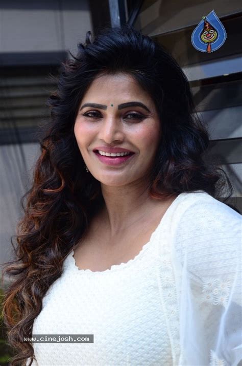 Sree Rapaka Photos Photo 15 Of 18