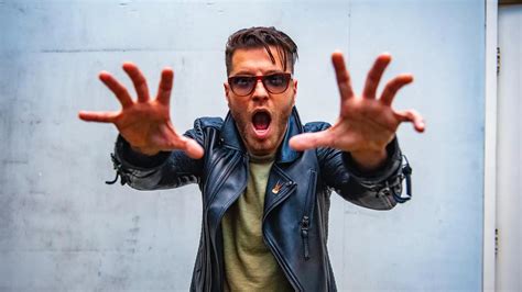 Who Is Spencer Charnas Net Worth Girlfriend Height Hairstyle Net Worth Post