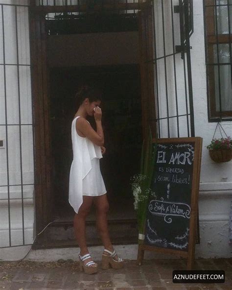SofÍa Elliot Feet Aznudefeet SofÍa Elliot Feet Aznudefeet