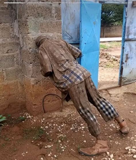 Uhuru Alilala Akikunywa Hehe Jamaa Ako Hangover Mbaya Sex And Relationships Kenya Talk