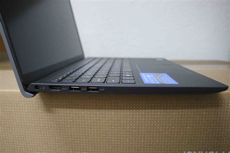 Laptop Dell Vostro 3520 I3 1215U 15 6INCH FHD 8G 256GB SSD WIN 11
