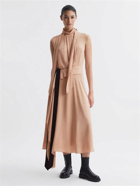 Reiss Harriet Contrast Bow Midi Dress In Nude Endource