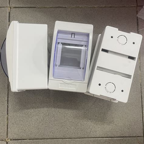 Hộp Nổi Cầu Dao Mcb Cb Tép 2p 3p Có Nắp Đậy Cửa Trong Kín Nước Kín Bụi